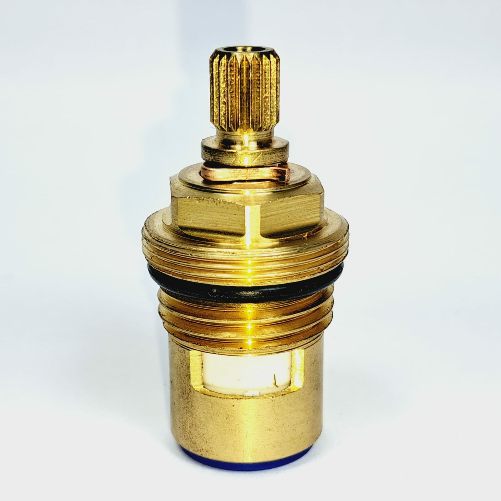 Кран-букса смесителя Nizza синяя (холодной воды), арт. KBC1, Esko