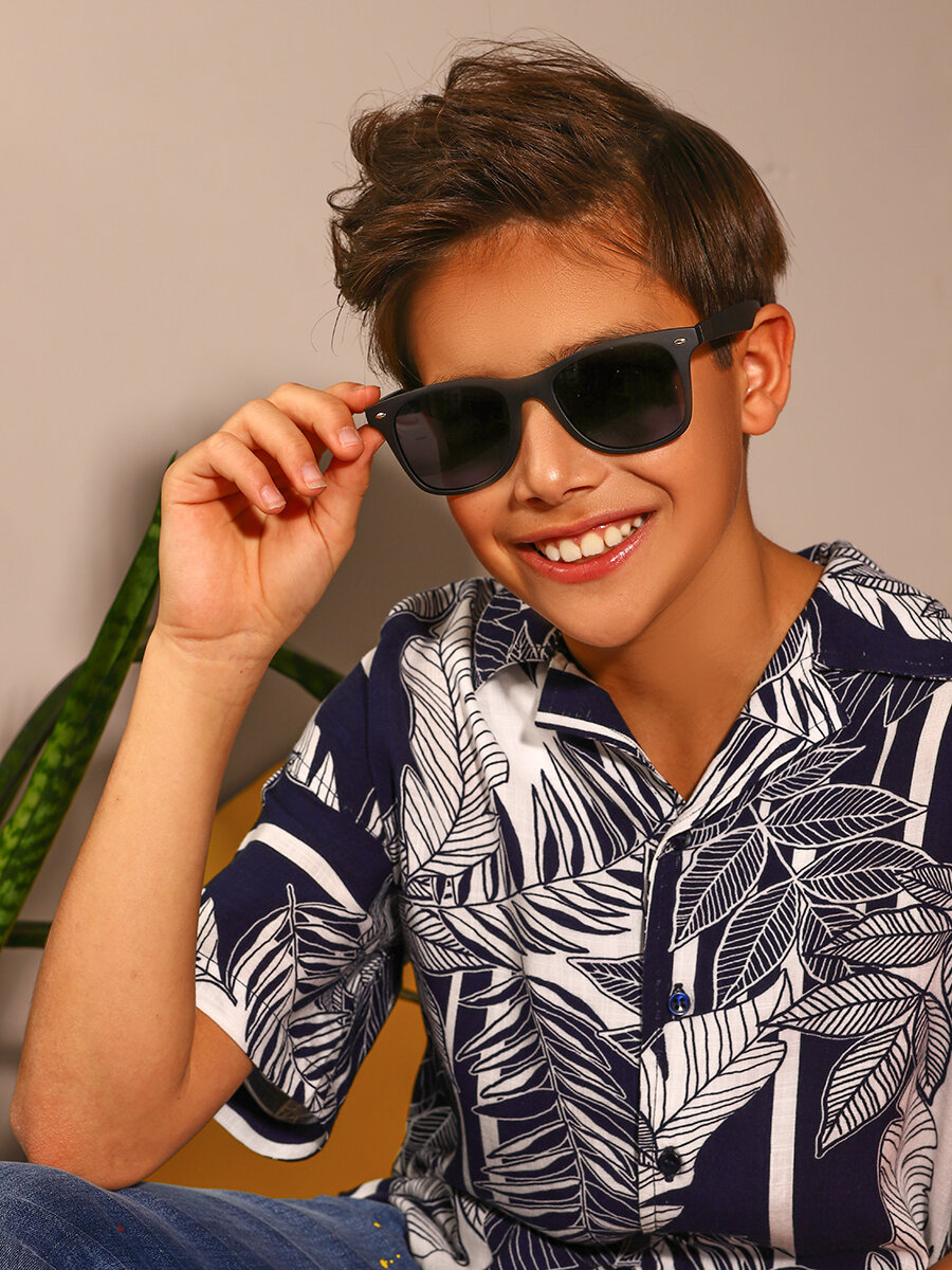 Солнцезащитные очки