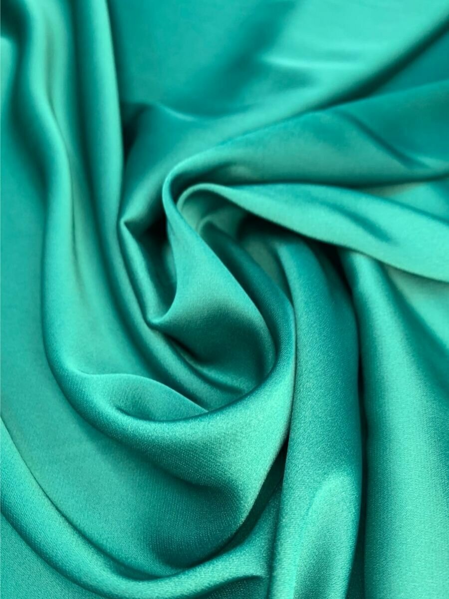 Шелк Бавария изумруд 150см х 150см