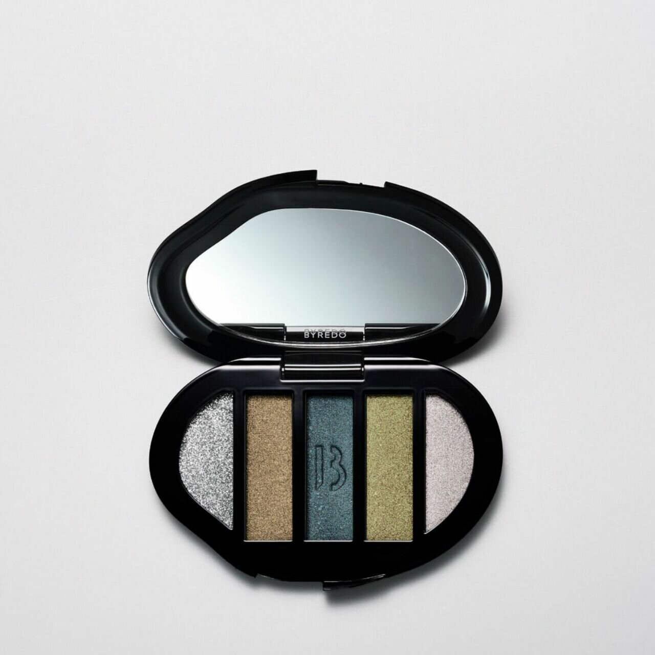 BYREDO - Metal Boots In The Snow Eyeshadow 5 Colours 8 g - тени для век 5 цветов