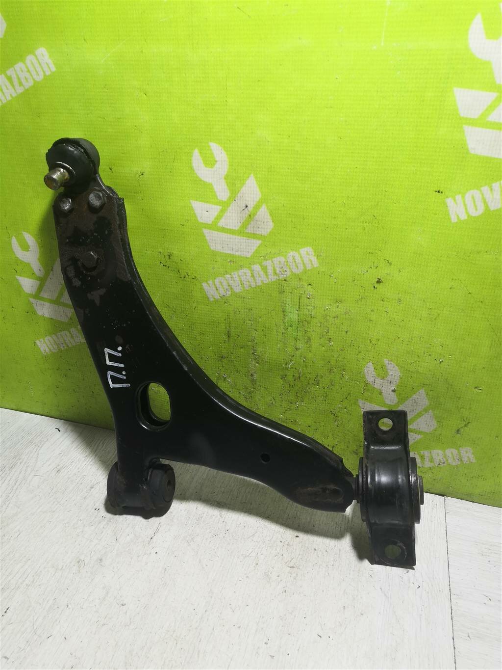 Рычаг передний правый Ford Focus 1 1998-2004