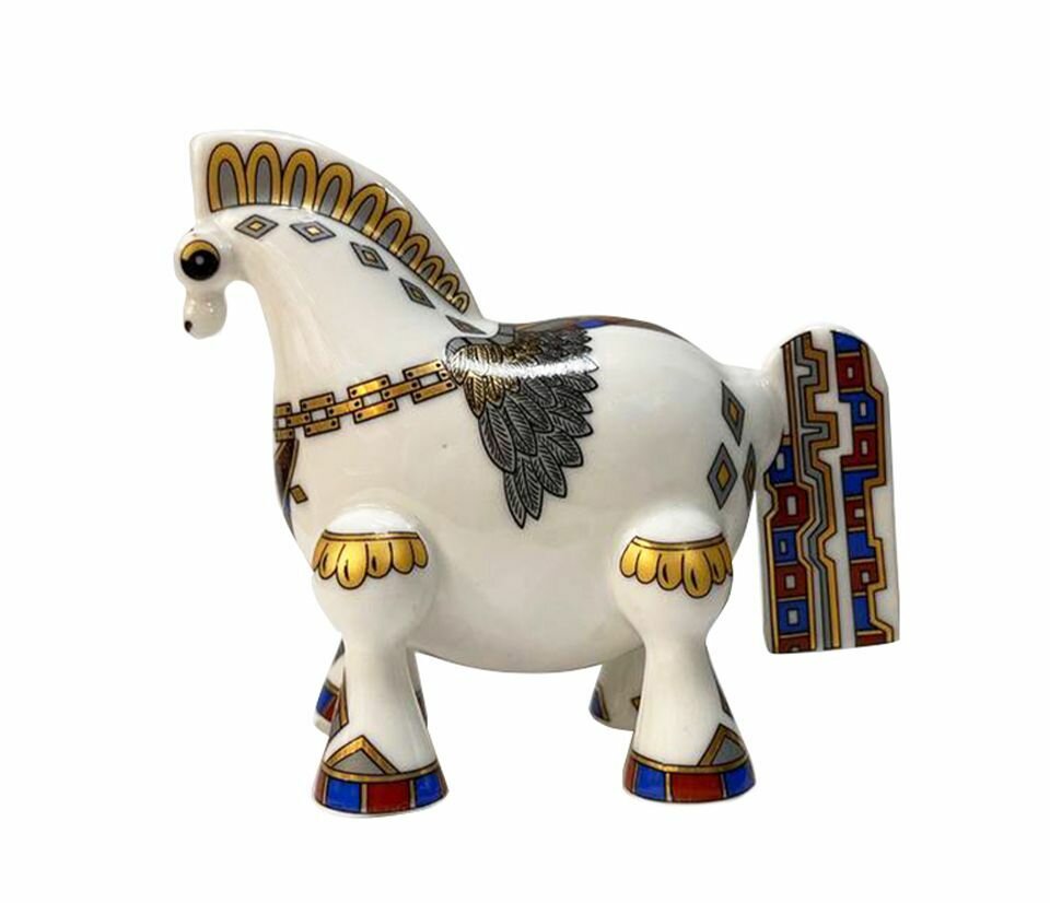 Фигурка новогодняя фарфоровая крылатый конь. Сделано в России. Символ 2026 года.
