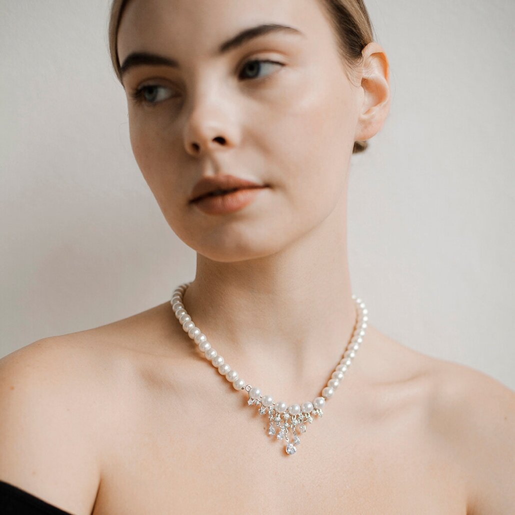 Бусы, жемчуг культивированный, кристаллы Swarovski