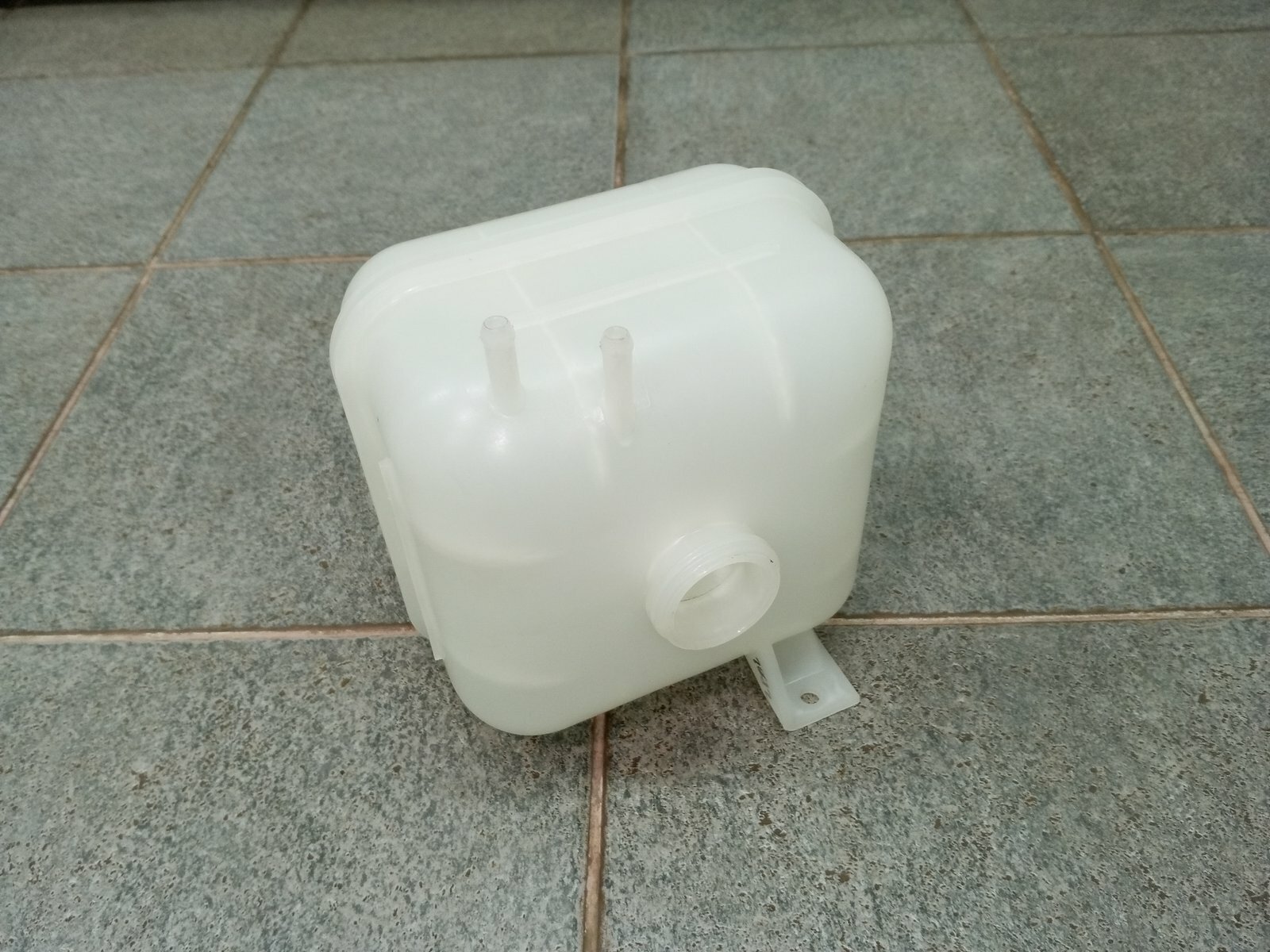 Бачок расширительный ГАЗель Бизнес, дв. Cummins ISF 2.8. 3309 н/о ГАЗ