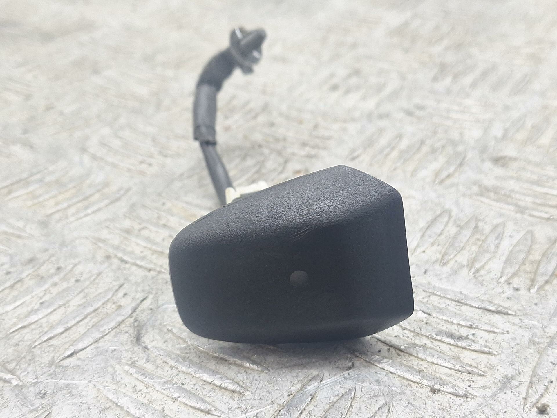 Датчик света Kia Venga рест. 2018 972533K701