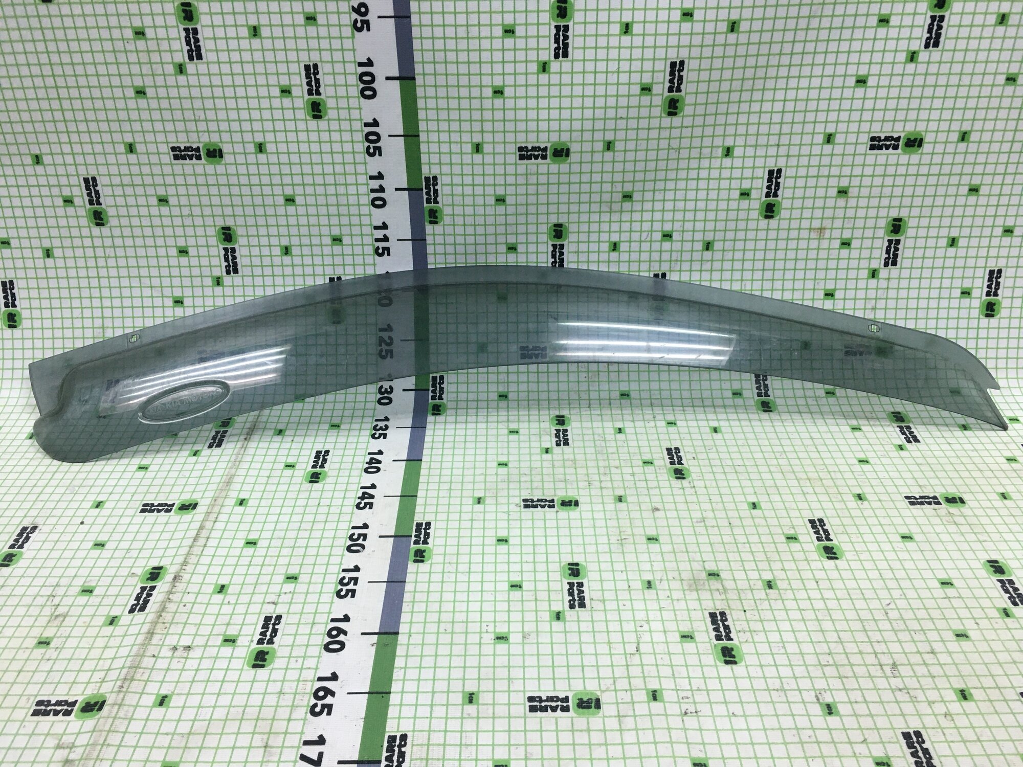 Дефлектор передний правый Kia Sorento