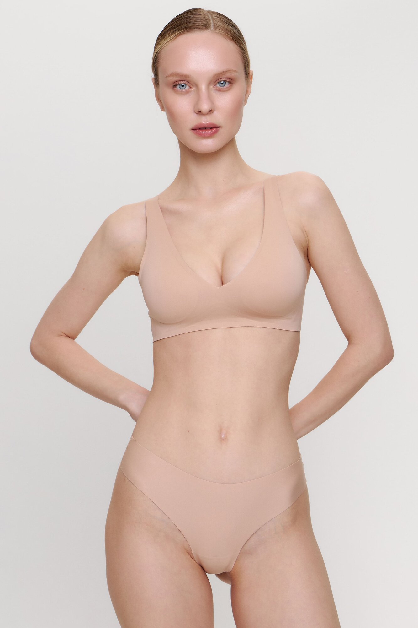 Бюстгальтер-невидимка Гладкий/Lisse