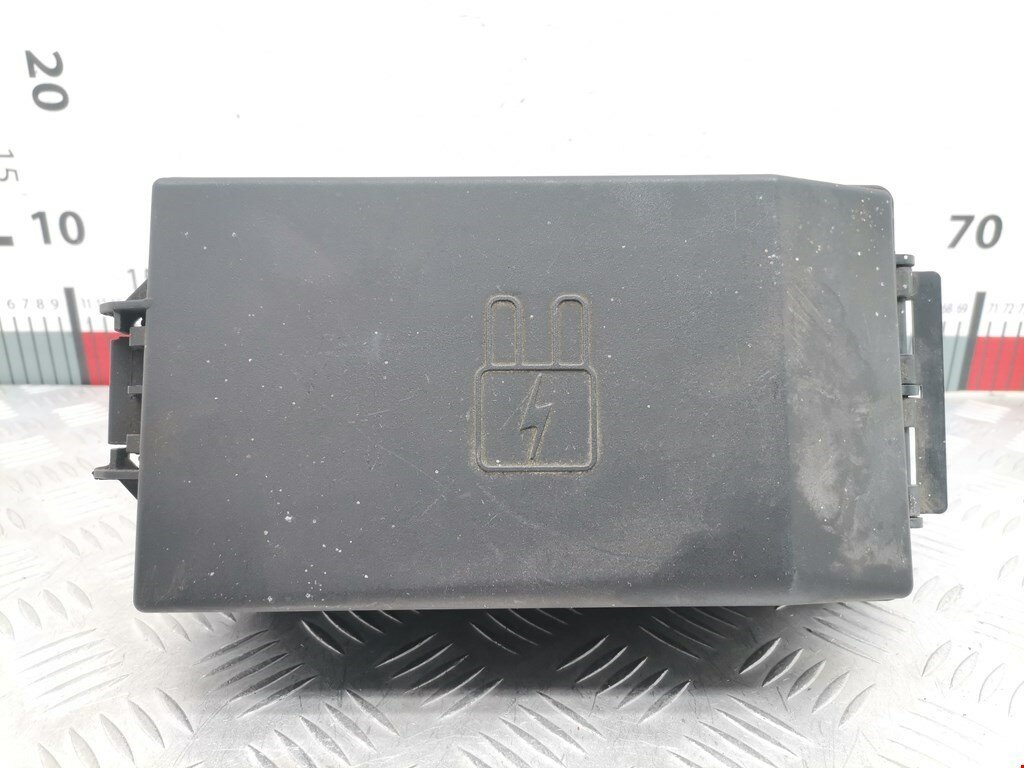 Блок предохранителей Ford Transit (Tourneo) Connect 1 1781666 арт. 1836412