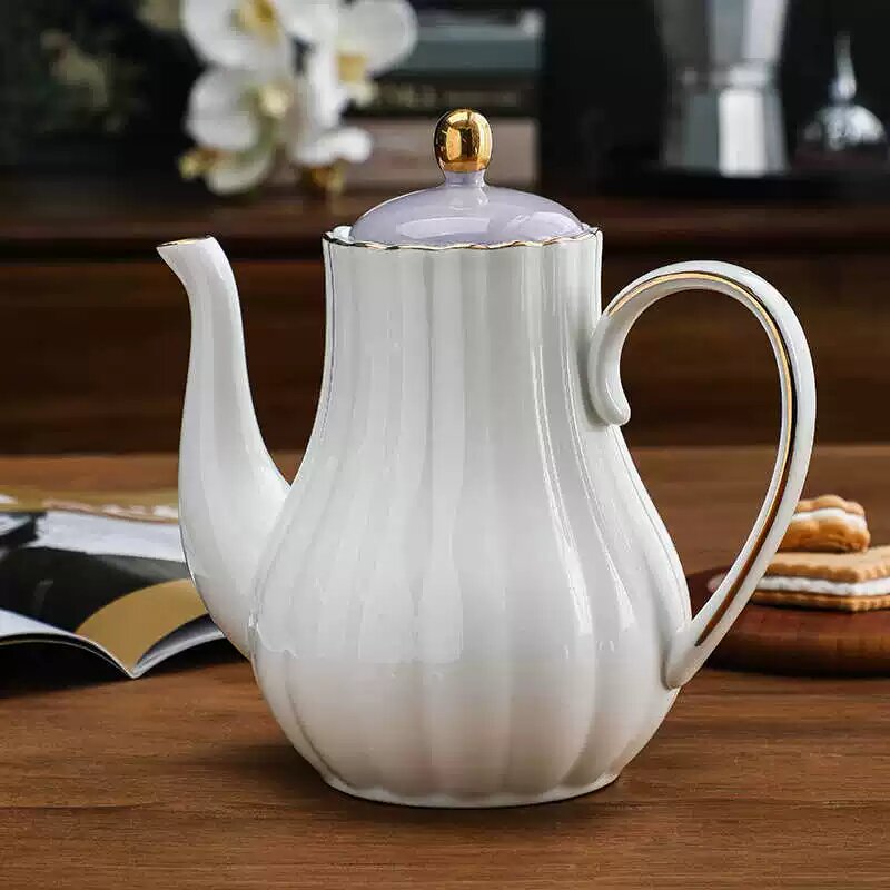 Ретро-набор для кофе в стиле люкс, чайник для послеобеденного чая, набор чашек и блюдец, кофейник в стиле Моранди,