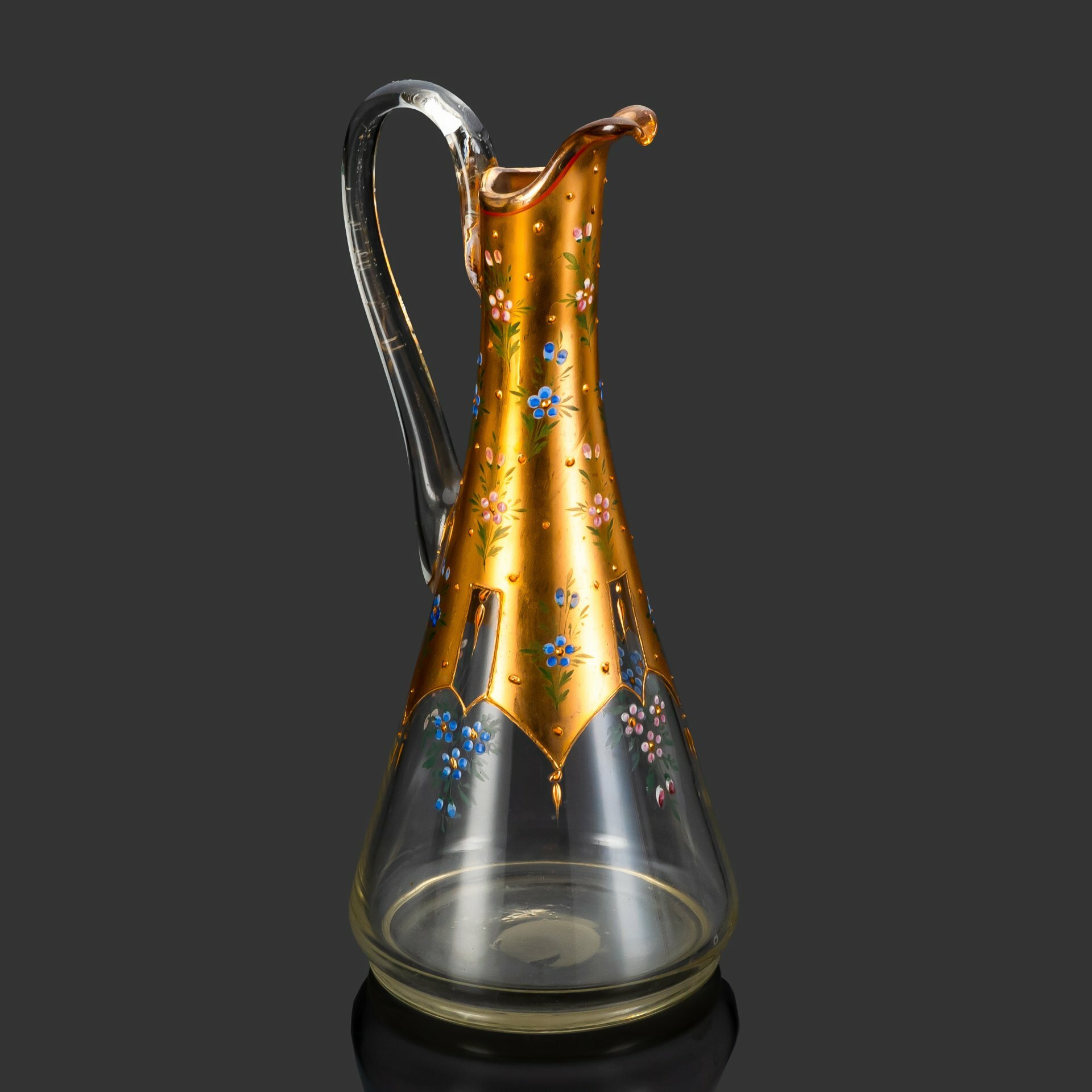 Графин с цветочным декором, стекло, роспись эмалями, золочение, Богемия, 1890-1920 гг.