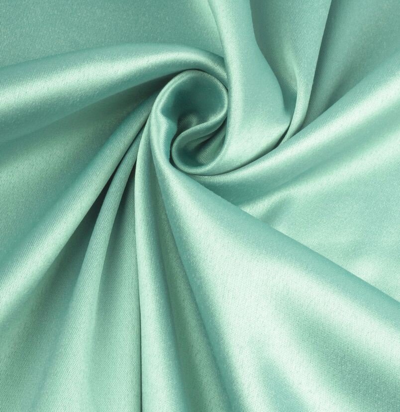 Ткань креп-сатин. Цвет светло-зеленый. Готовый отрез 3*1,5м