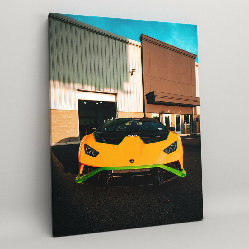 Картина на холсте (интерьерный постер) "Оранжевый Lamborghini Huracan - Ламборгини Хуракан", с деревянным подрамником, размер 30x40 см