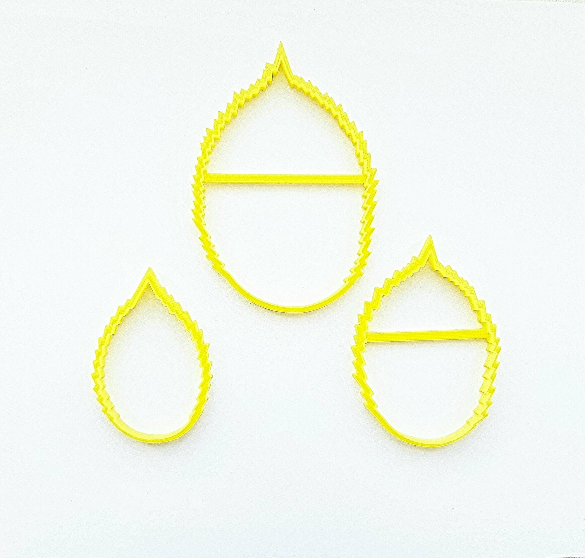 Пластиковые каттеры "Листья розы "