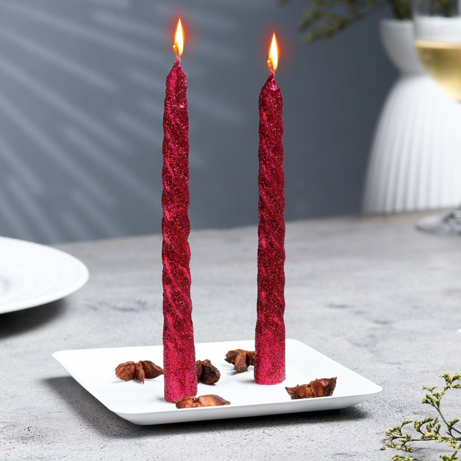 Набор свечей витых, 1,5х 15 см, 2 штуки, блестка, красный, 831927