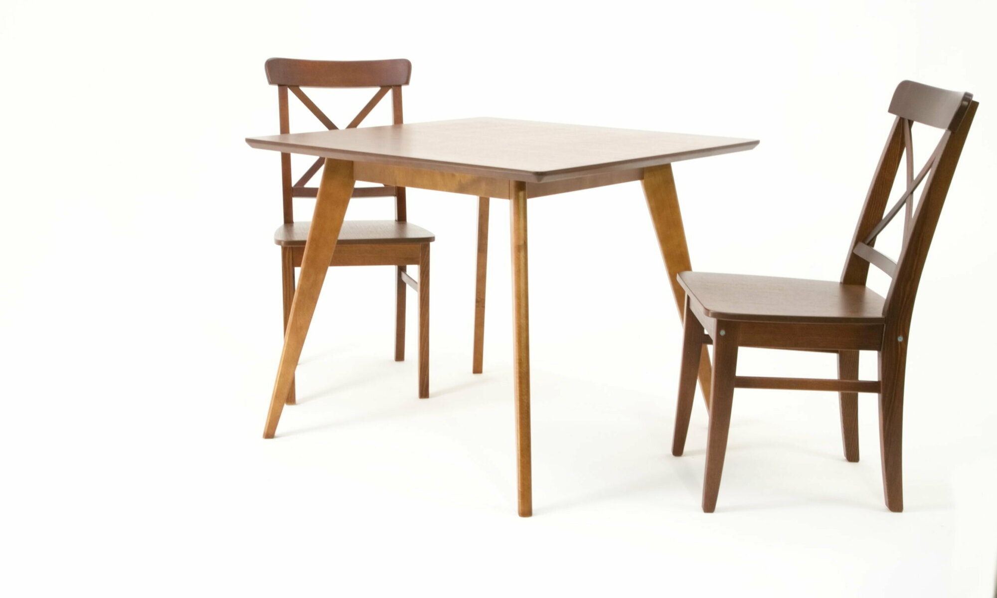 Стол ZiP-mebel Сканди М 90 со стульями Ингольф Орех Размеры: Высота 750мм Глубина 900мм Ширина 900мм