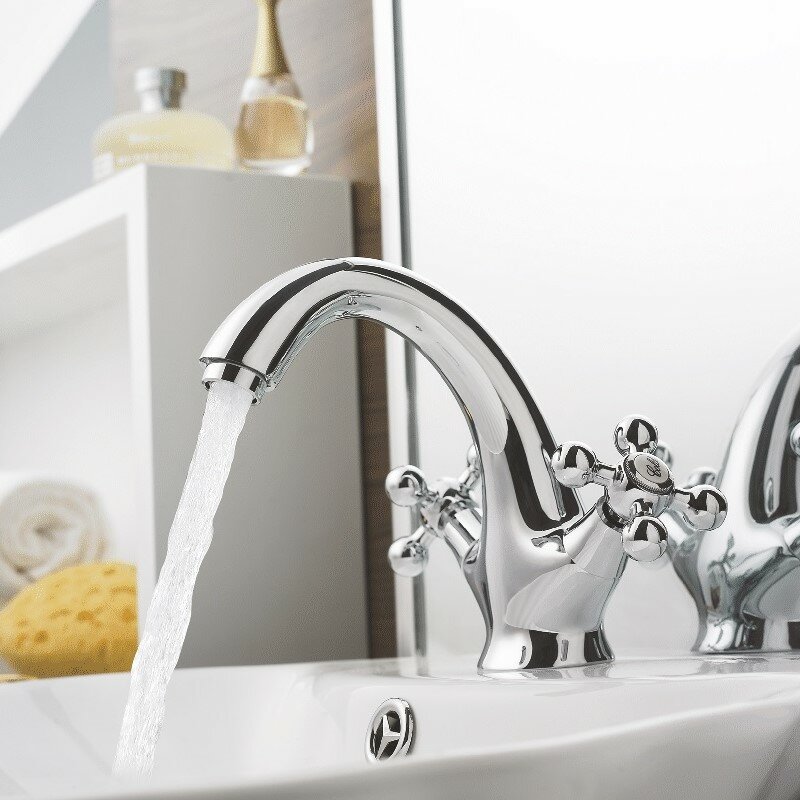 Смеситель для ванной комнаты Cron CN19/хром (CN1019)