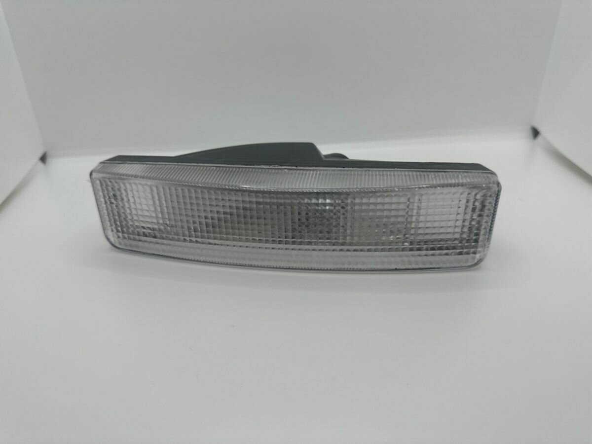 Фонарь габаритный в козырек скания 114 124 (SCANIA) без патрона и лампы