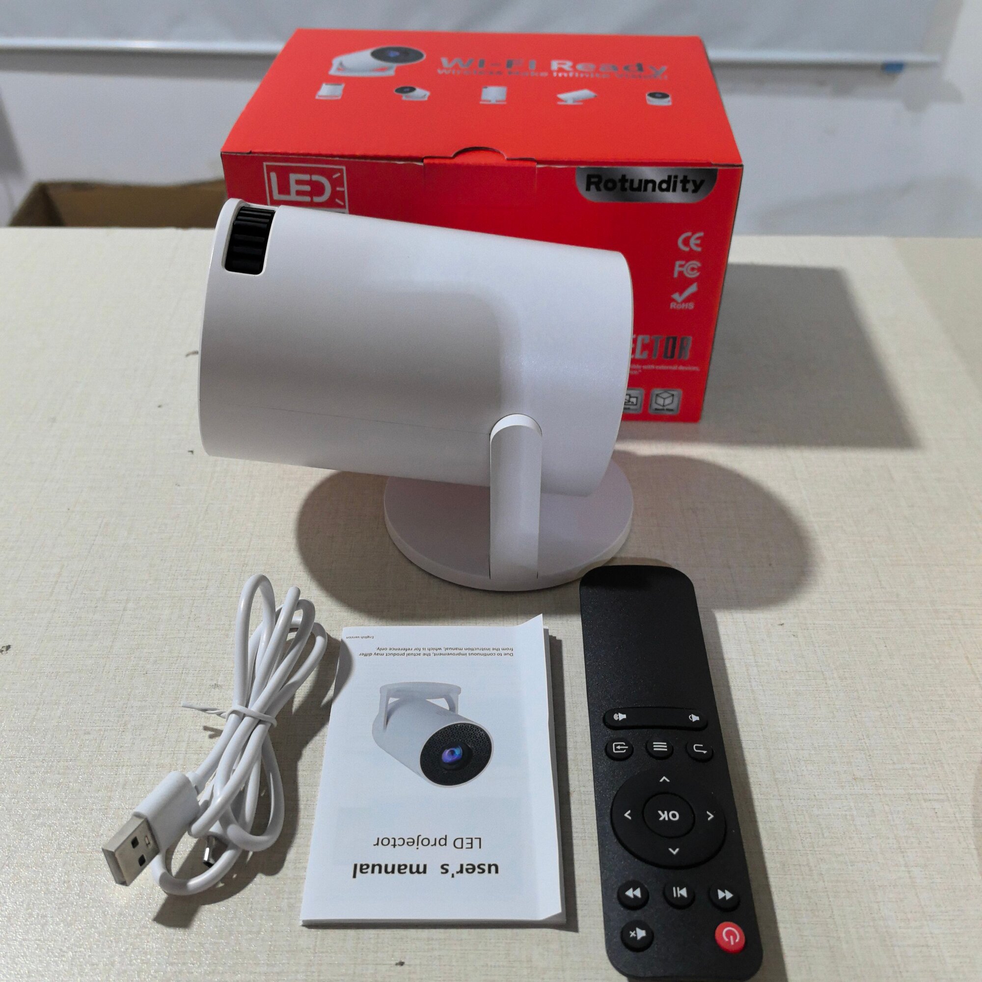 Проектор HY300MINI Без системы 360P Портативный