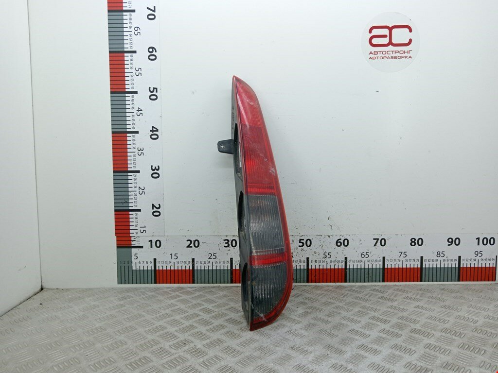 Фонарь задний правый Ford Focus 2 1499840 арт. 2231085