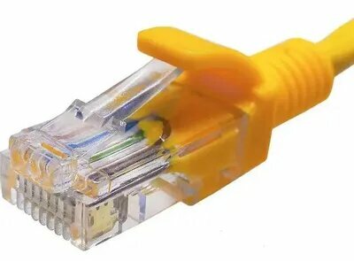 Патч-корд Suprlan 10-0162 UTP RJ-45 вил.-вилка RJ-45 кат.5E 1м желтый LSZH 26AWG