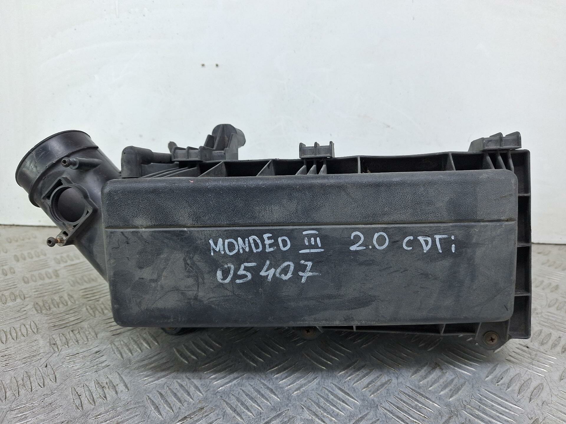 Корпус воздушногo фильтра Ford Mondeo 3 2002