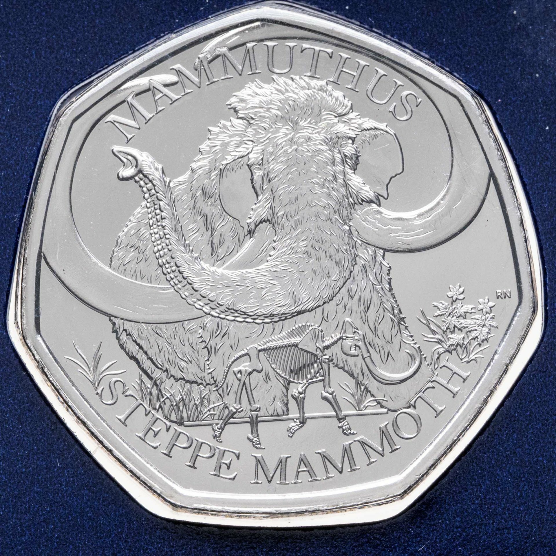 Великобритания 50 пенсов 2024 "Гиганты ледникового периода - Степной мамонт" в коинкарте, Мельхиор медь-никель, в сохранности BUNC