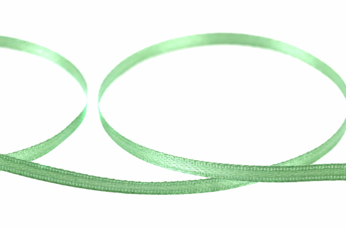 Лента атласная 3 мм (1/8 ") Gamma AL-3P двухстор. 91.4 м №056 серо-зеленый