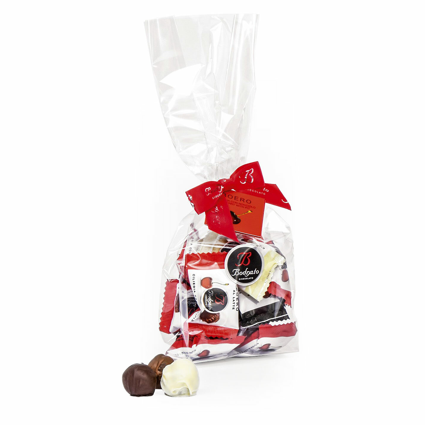 Конфеты Боеро черешня с косточкой с граппой в 3-х видах шоколада, BODRATO CIOCCOLATO, 0,150 кг (пласт/пакет)