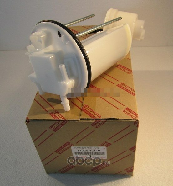 Датчик уровня топлива Toyota 77024-42110 для контроля уровня топлива в баке