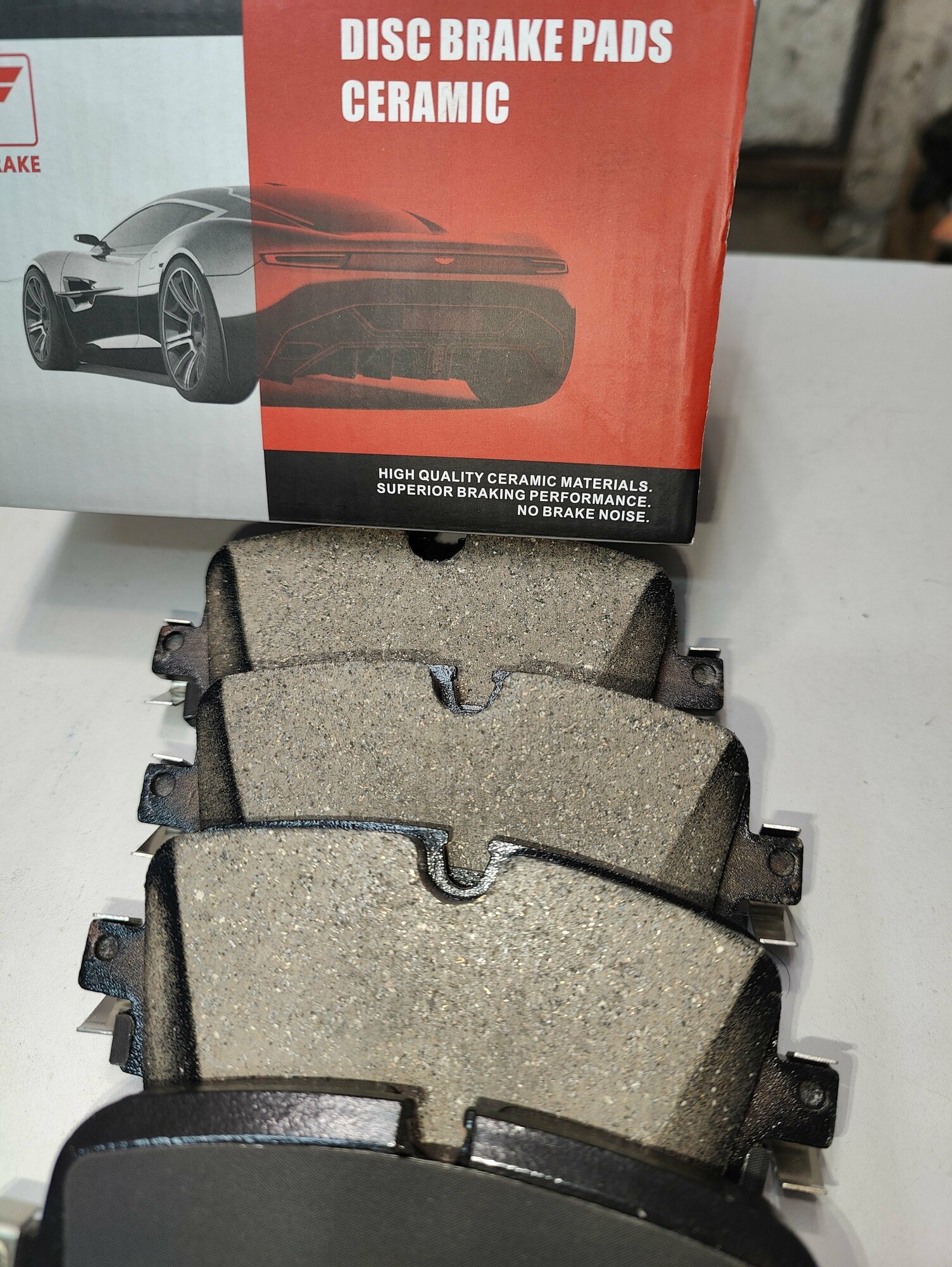 Колодки тормозные задние Audi Q7 4M, SQ7, A6 C8, A7, A8, Q8, S6, S7, S8/ 4M0698451M