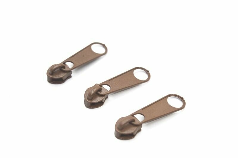 Бегунок галантерейный СП №5 цв. 300 коричневый (уп.10 шт) "Proknopka"