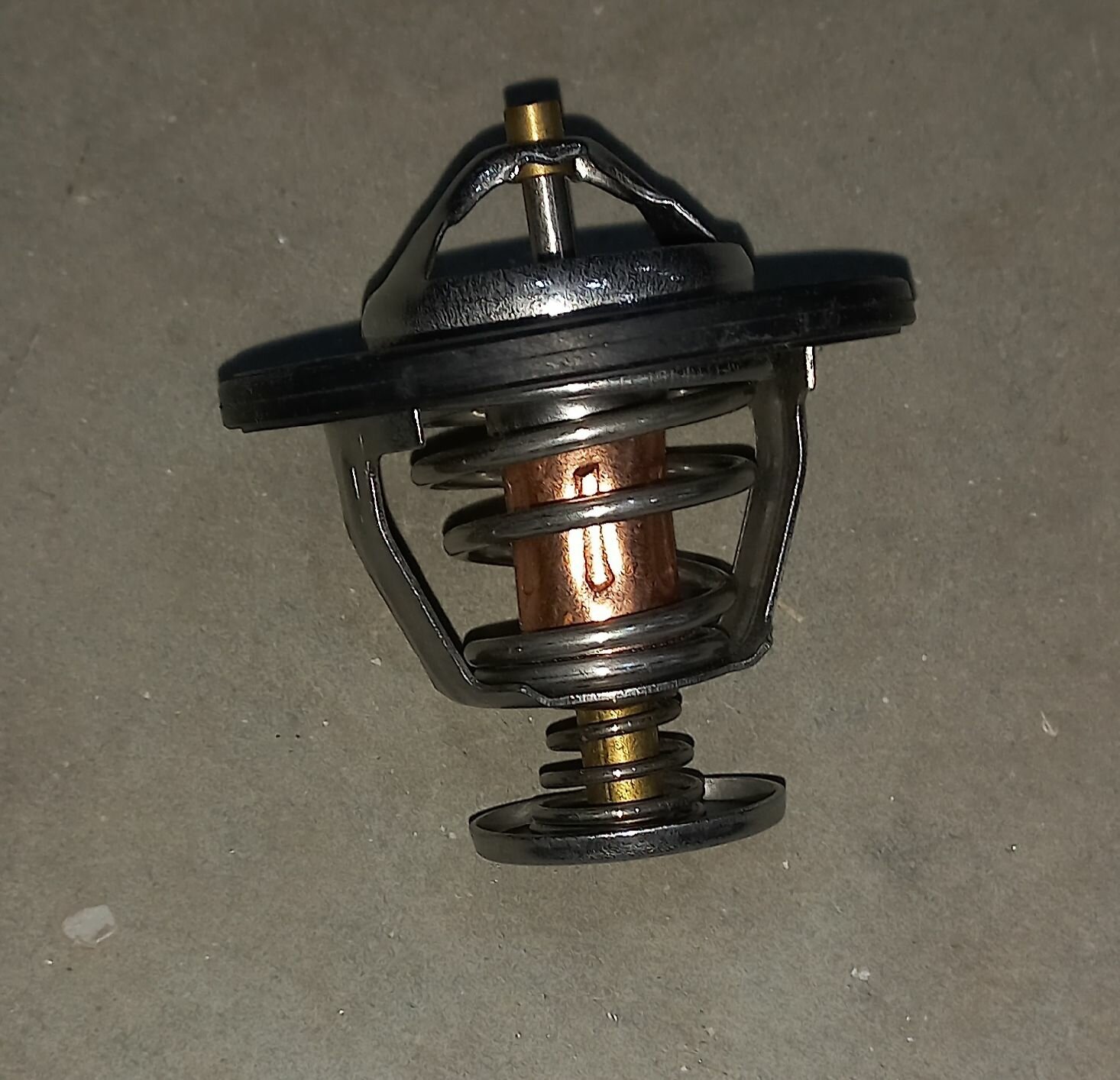 Термостат KIMIKO Geely Emgrand EC7 [1.8 16V CVT седан] 1136000156KM