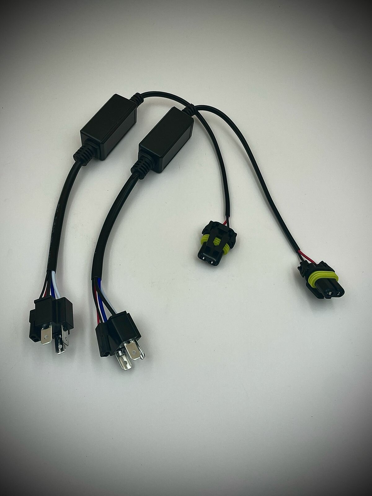 Раздельная Проводка H4 для билед, билинз, линз 12V (Коса+Реле) биксенона (Модуль управления / реле дальний / ближний)