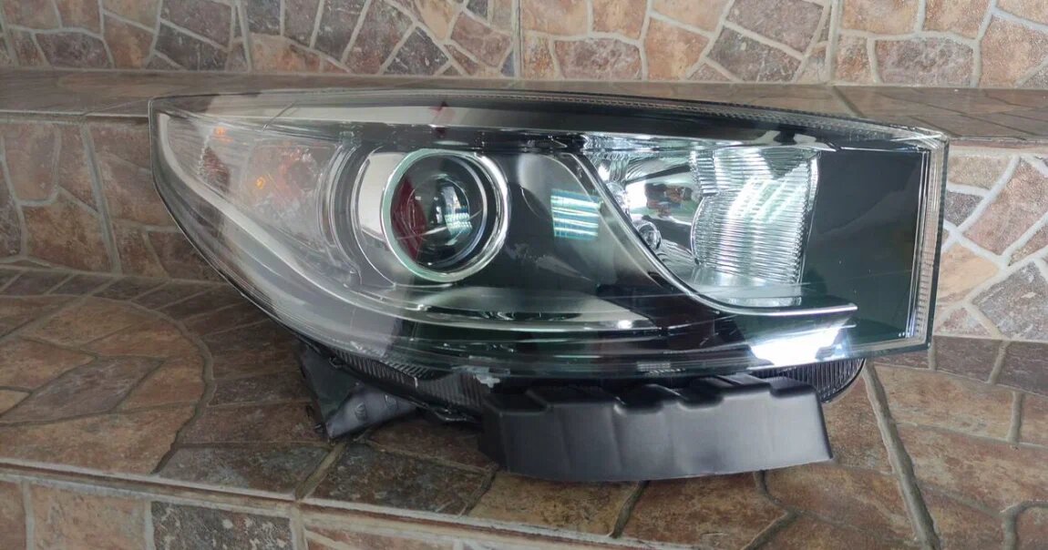 Фары комплект левая и правая Chery Tiggo 3 (аналог)