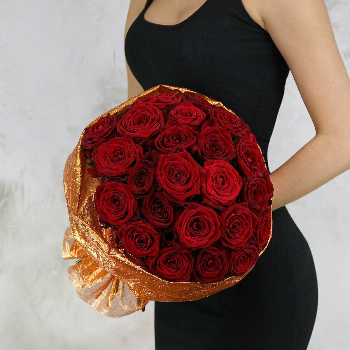 Букет Букет Маркет "Красные розы", высота букета 60см, 25 роз