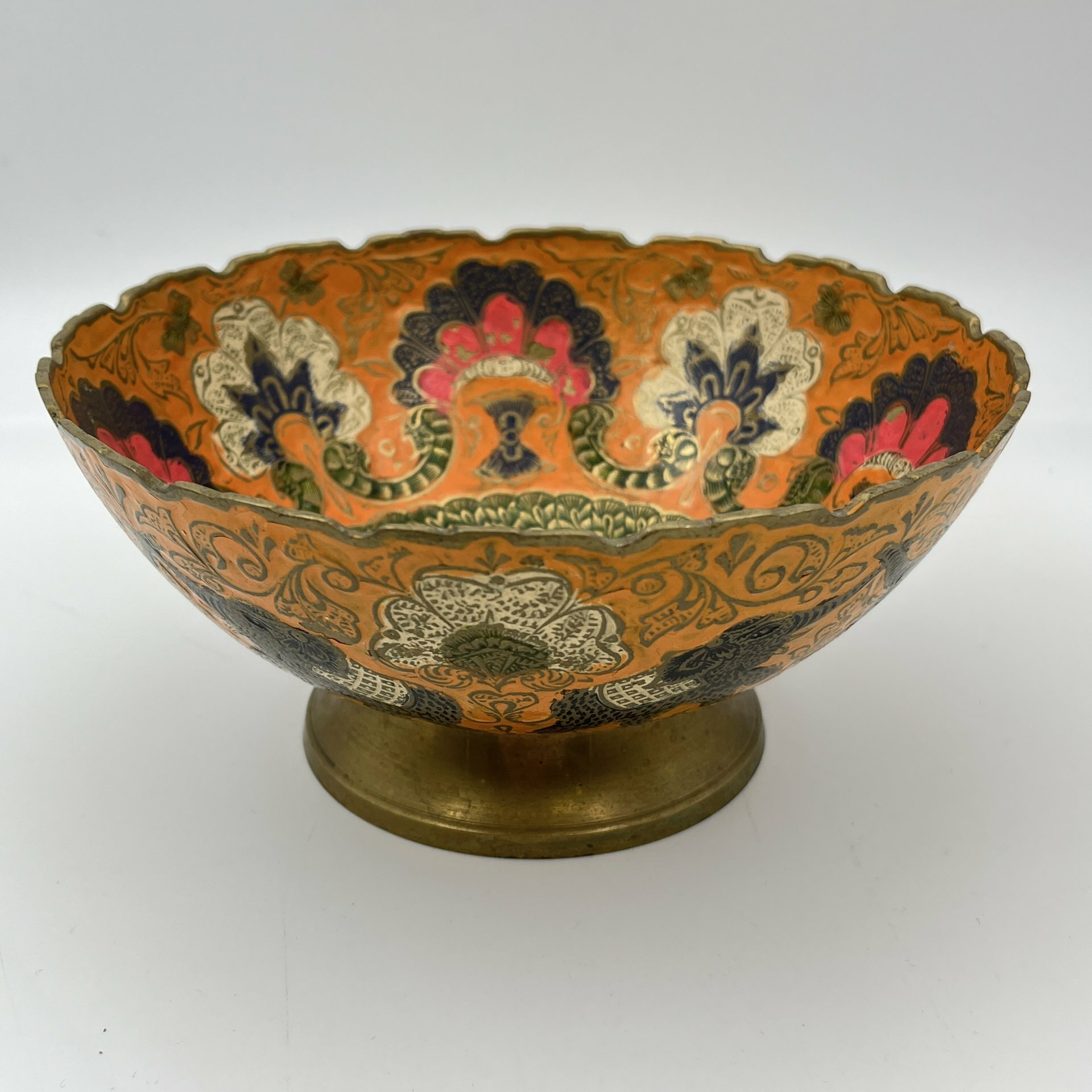 Конфетница с растительным восточным декором, латунь, холодные эмали, Индия