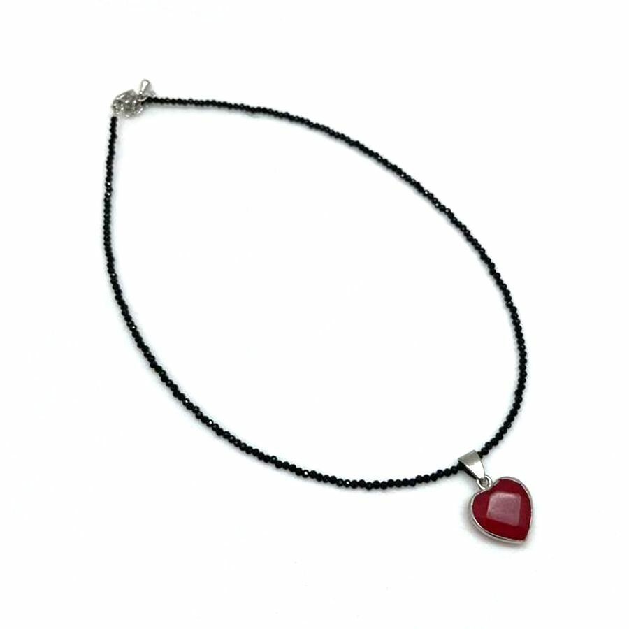 Бусы, шпинель