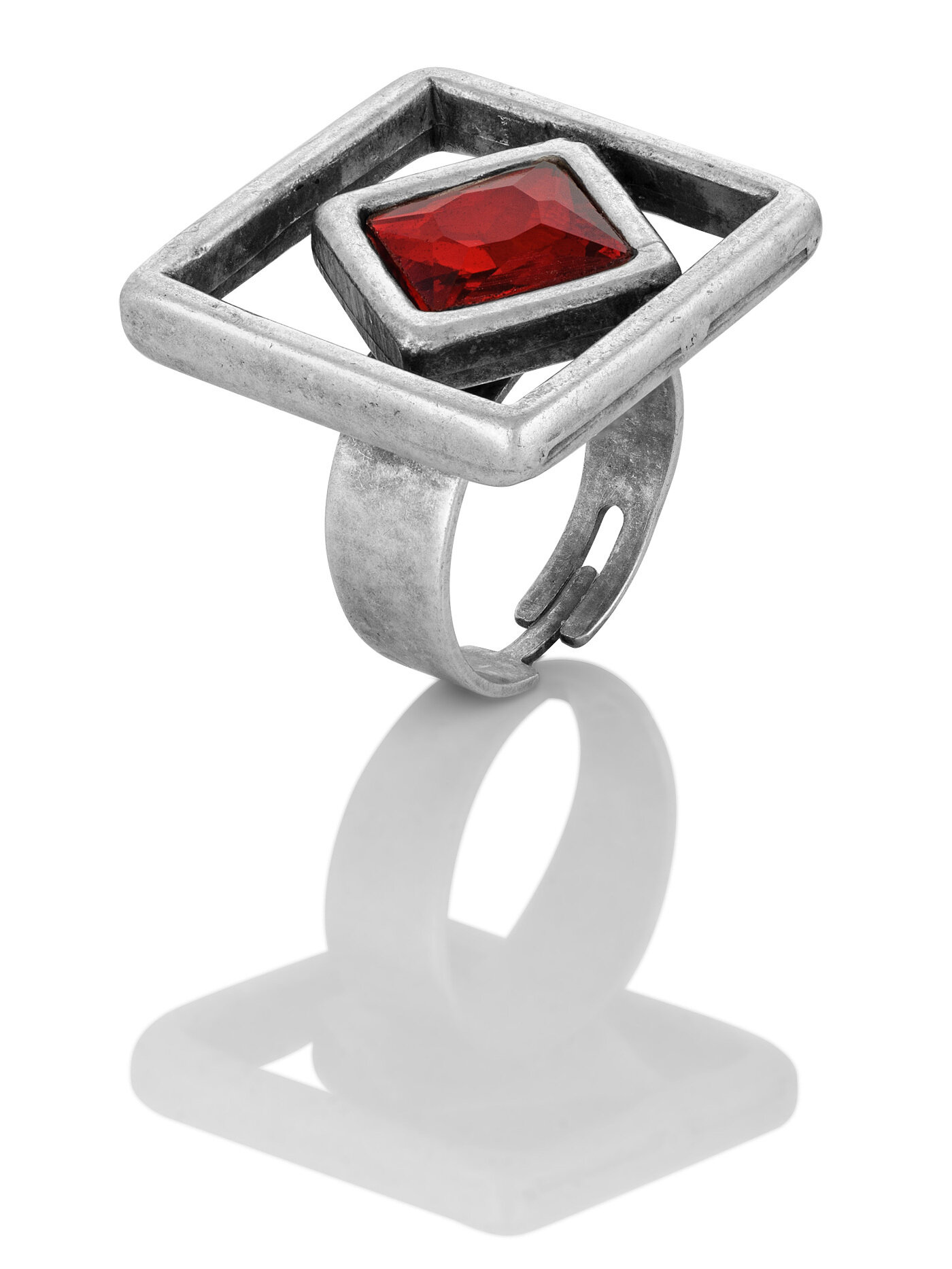 Кольцо, кристалл