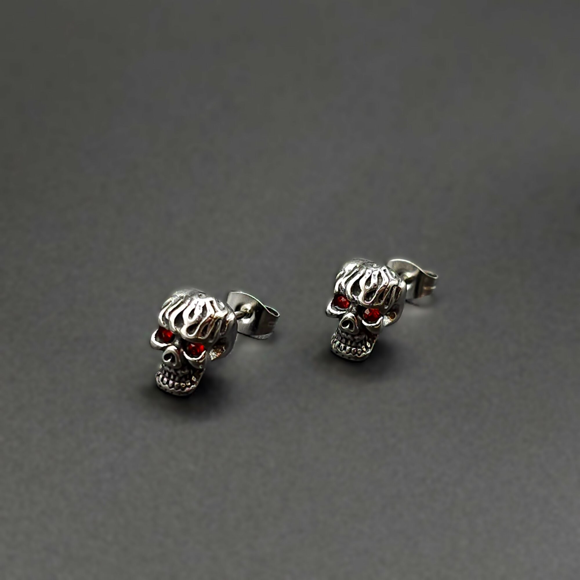 Комплект серег, славянский оберег, циркон, фианит, кристаллы Swarovski, металл