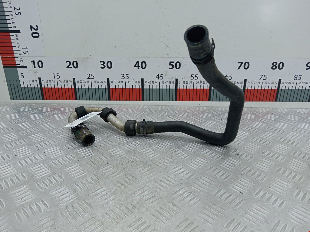 Патрубок отопителя (печки) Volkswagen Touareg 1 7L6121065C арт. 2033844