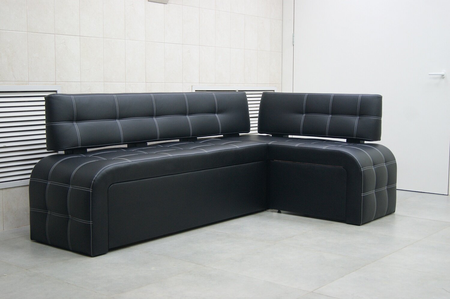 Прага угловой Черный Экокожа, правый, 210х126х82 см