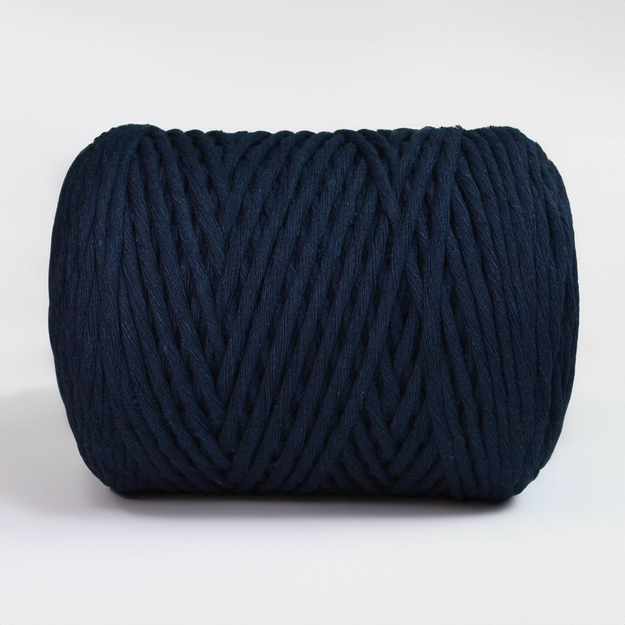 Шпагат крученый Люкс 4 мм 200 м для макраме и вязания Темно-синий