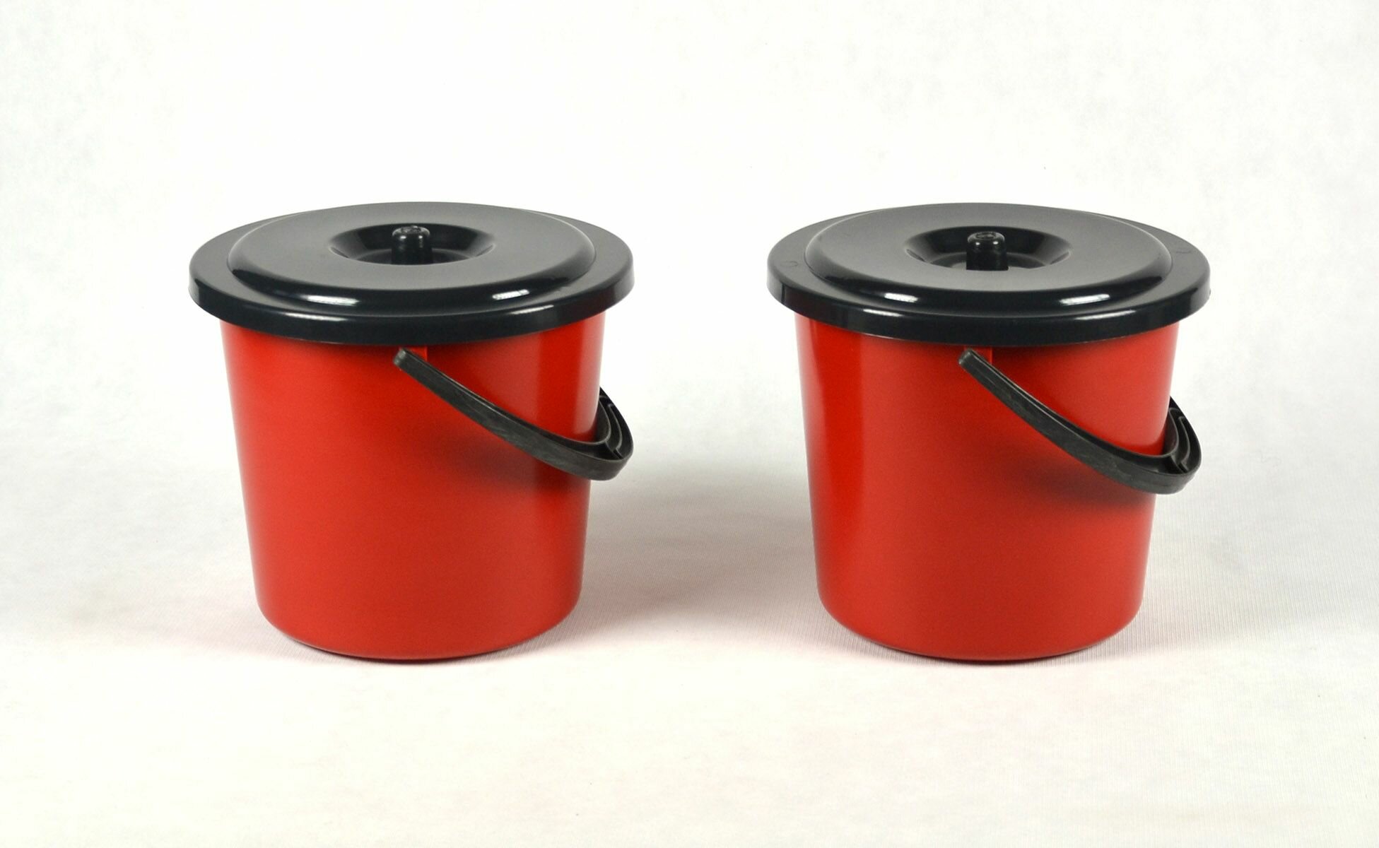 Ведро с крышкой красное 8л / 2шт