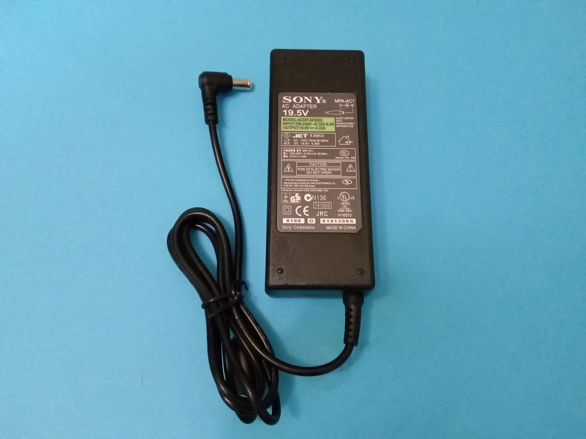 Блок питания Sony KDL-40W705C для телевизора (адаптер 19.5V 4.36A 85W ACDP-085S01)