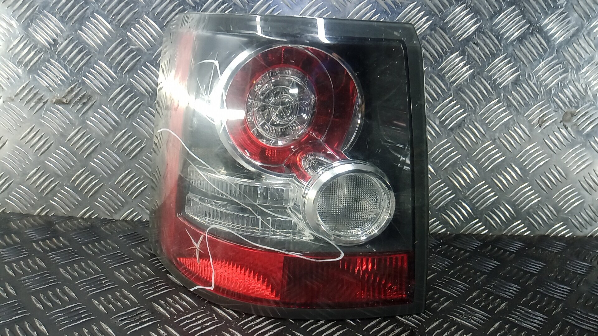 Фонарь задний левый LAND ROVER RANGE ROVER SPORT