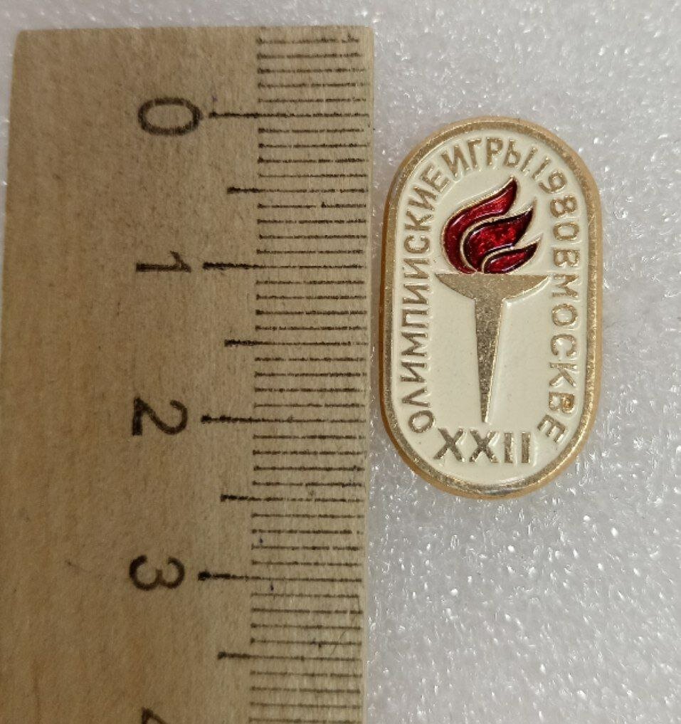 Значок XXII Олимпийские игры 1980 в Москве