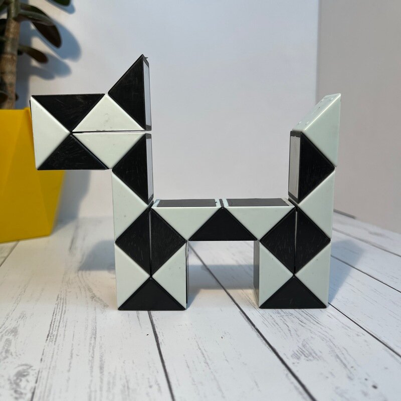 Головоломка «Змейка», цвет чёрный