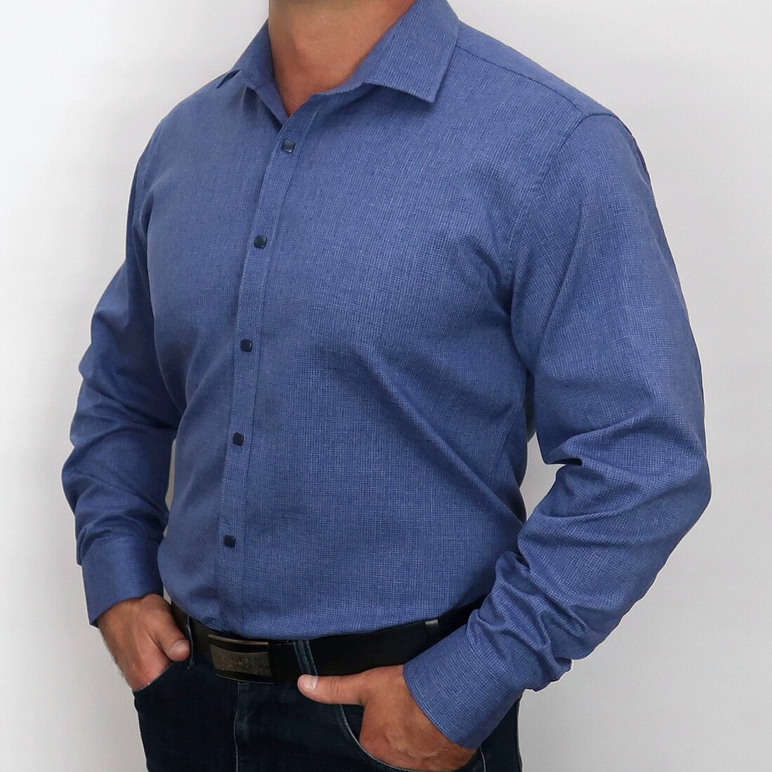 Рубашка Мужская рубашка с длинным рукавом приталенная, темная сорочка на кнопках, рубаха на любой сезон, синяя мелкая клетка, без карманов, на любой сезон и на лето рубашка Slim fit с приталенным кроем заужен