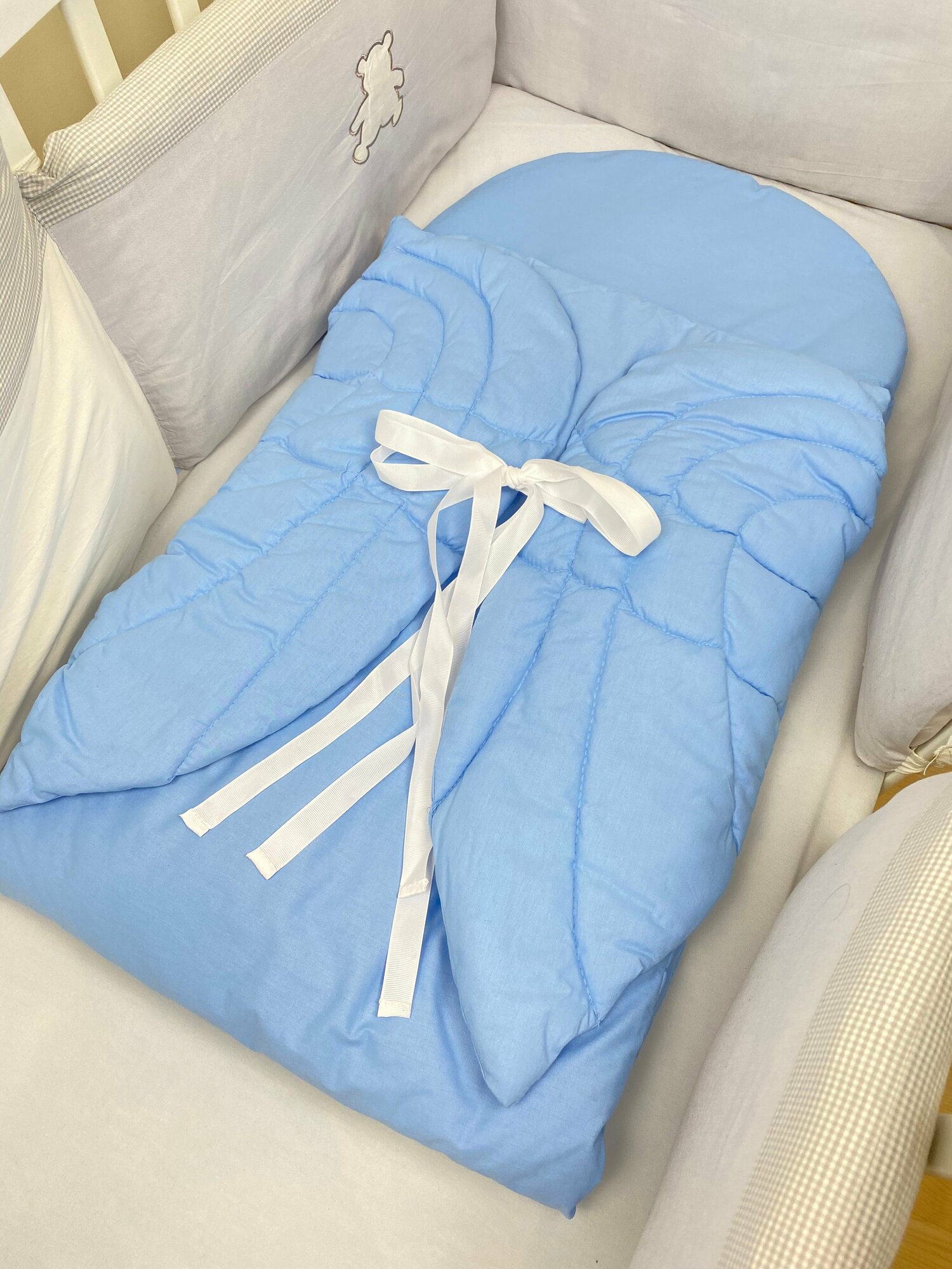 "Ангельские Крылья" - конверт для новорожденных, голубой