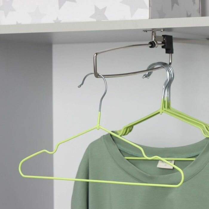 Вешалка антискользящая детская металлическая с ПВХ покрытием, 10 шт, 29,517 см, цвет зелёный